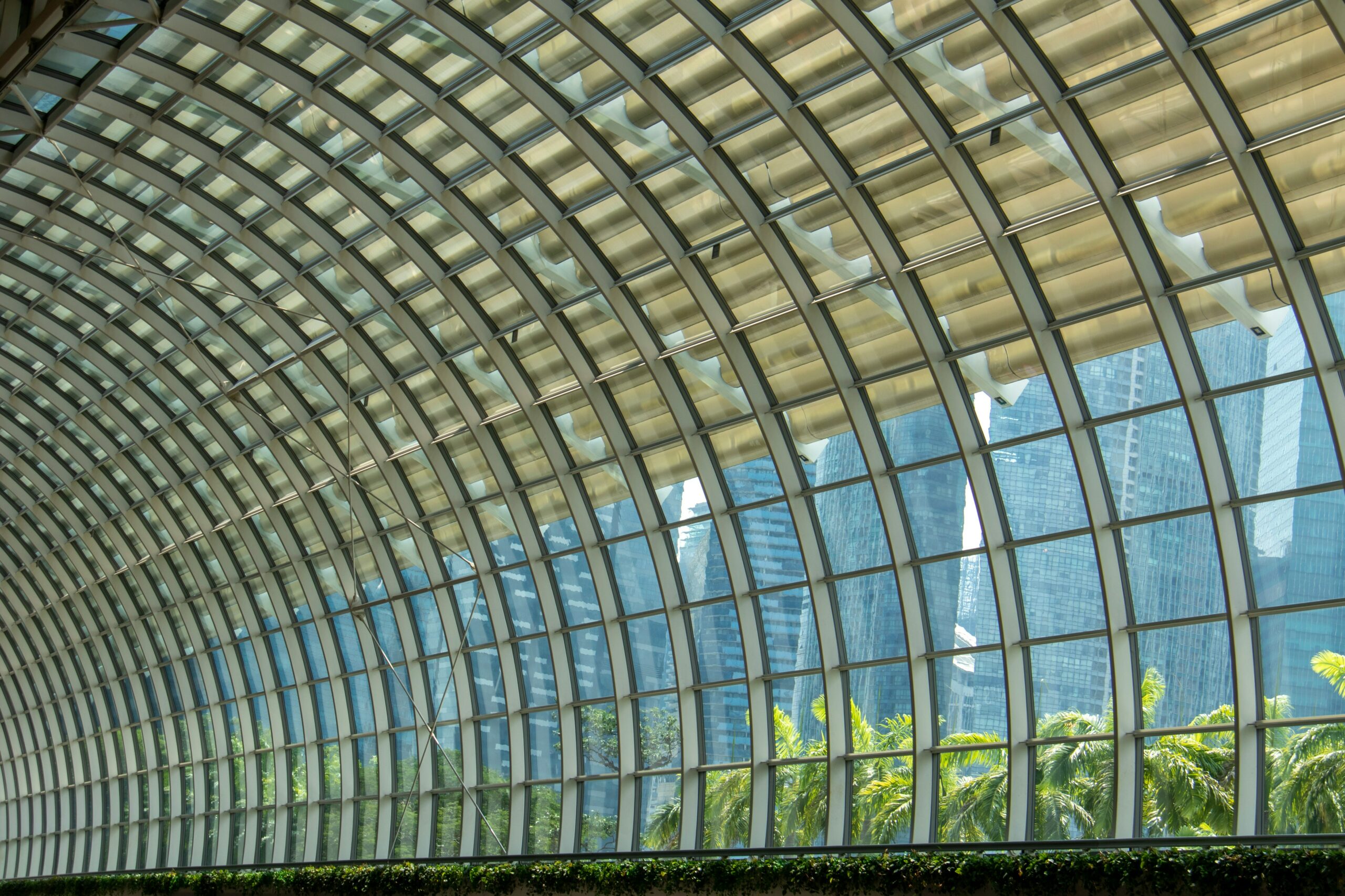 Banks Start Cutting Interest Rates on Your Savings Account